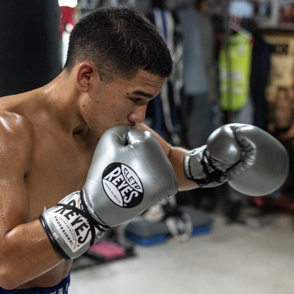 Laced Up Boxing Gloves - Order Slip-Free Lace Up Gloves – MMA Fight Store